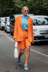 Como combinar o laranja? Confira 5 inspirações de looks