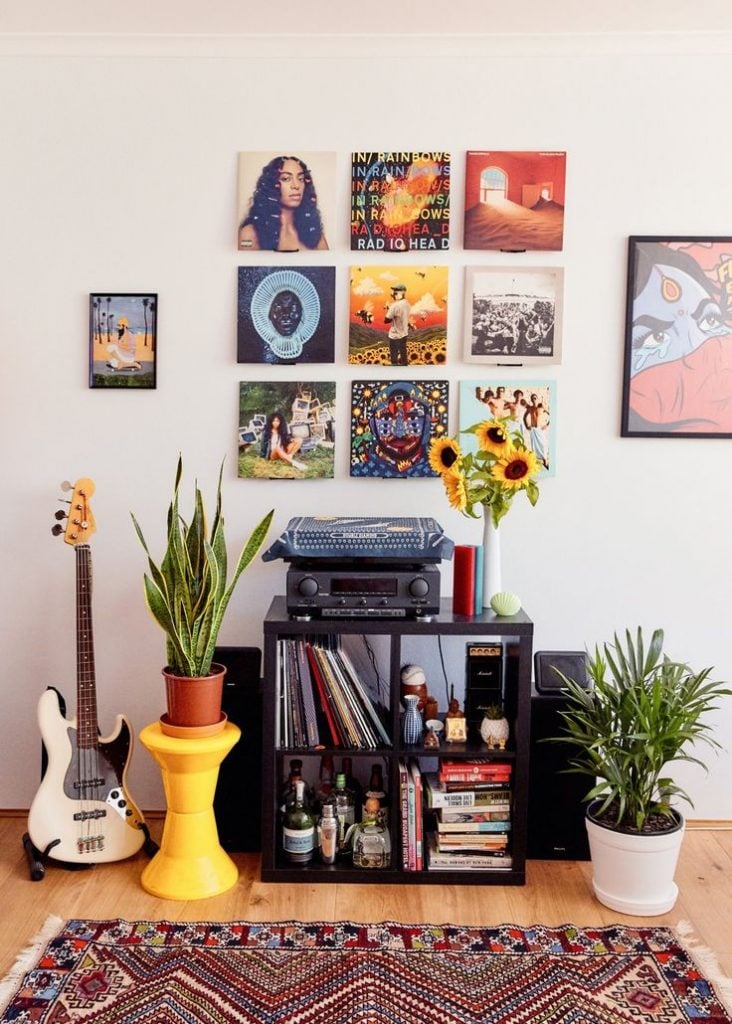 Ideias para guardar e usar vinil na decoração