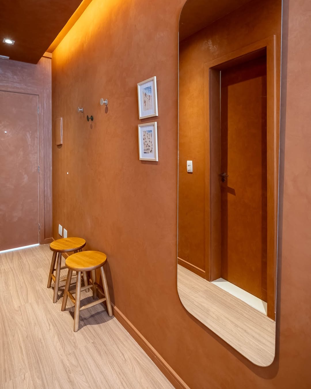Como decorar o corredor? Veja 8 inspirações
